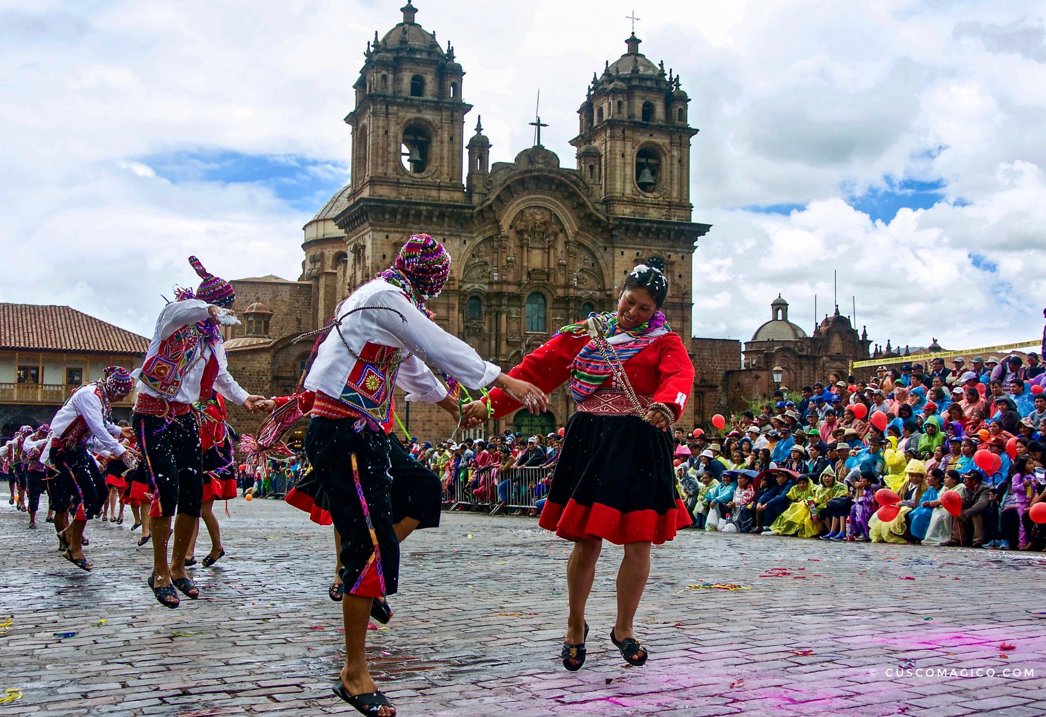 Carnavales en Cusco 2025: Entre danzas y yunzas - Blog Peru Adventure Trek